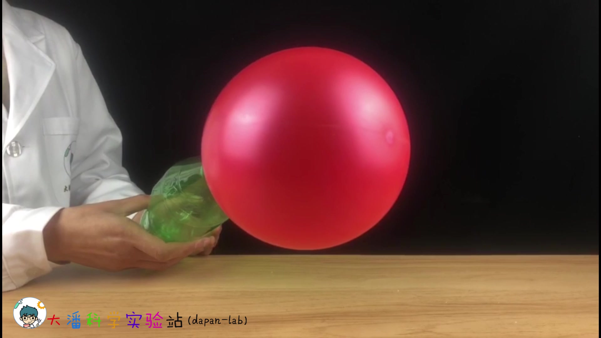 创客小制作:废弃的饮料瓶千万不要扔,改装下就是打气筒啦