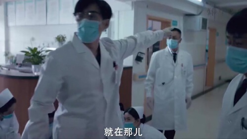 致敬白衣天使,中国加油