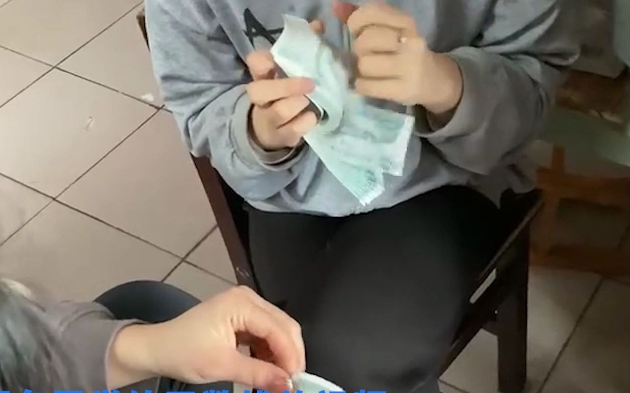 数钱数出残影,会计的基本功:总共多少钱呢?