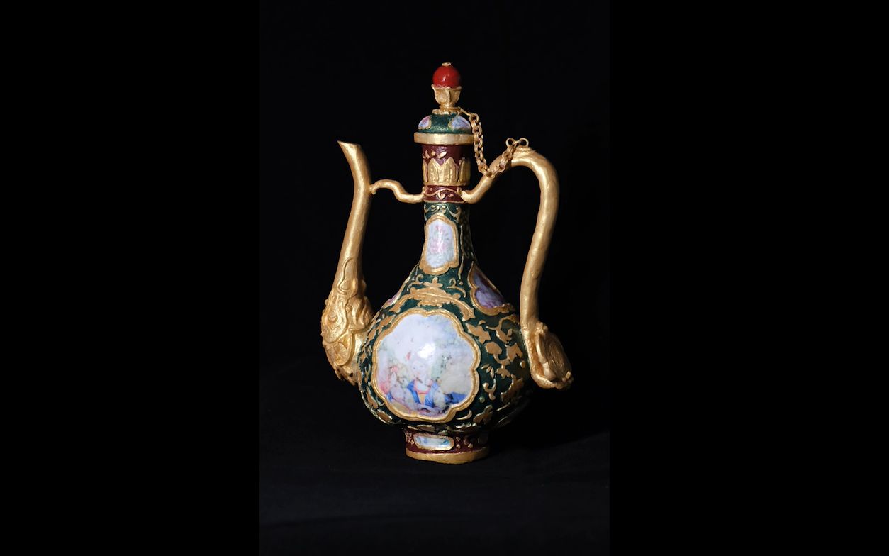 泡沫+石塑粘土手工制作的 乾隆款金胎 錾胎珐琅 嵌 画珐琅执壶