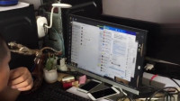 教你如何电脑登录多个微信,10部手机就是每天工作,兼职赚大钱