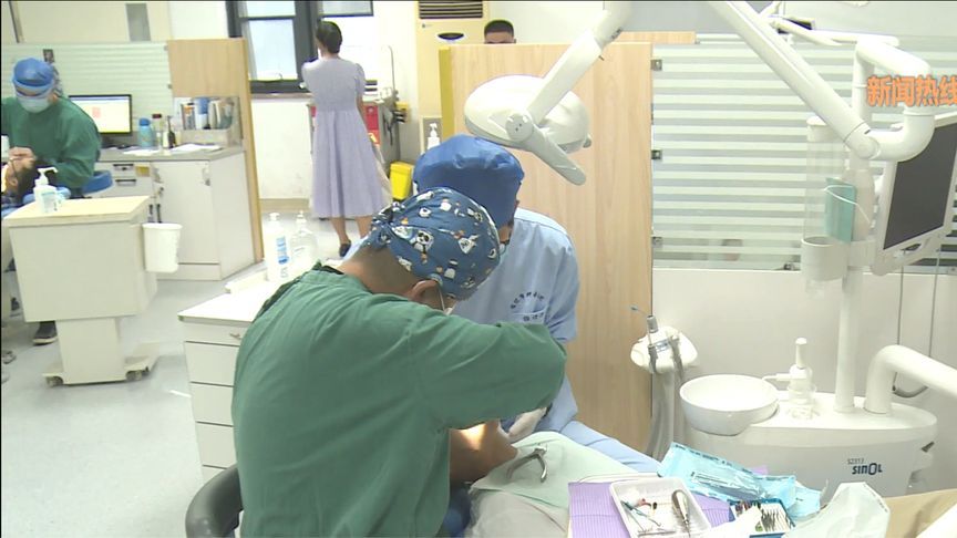 降了!种植牙价格便宜一半 单颗告别"万元"时代