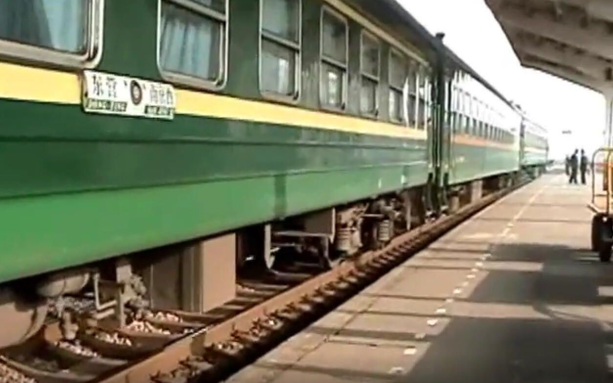 2003年12月31日,京沪线 南京站