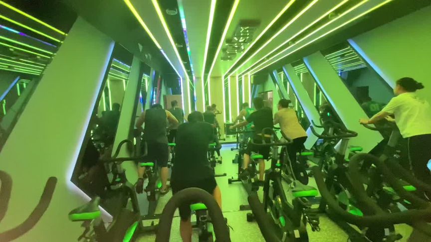 #动感单车 尝试着玩一下