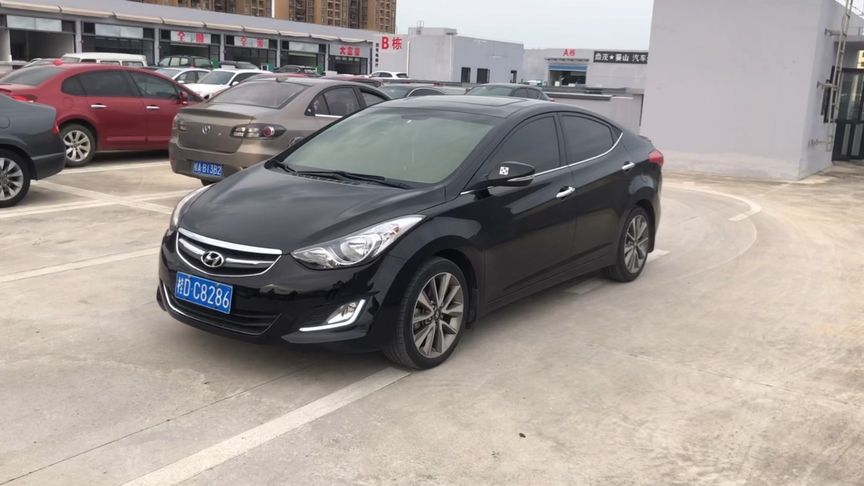 2015年上牌现代朗动,15款领先版,年轻人的选择