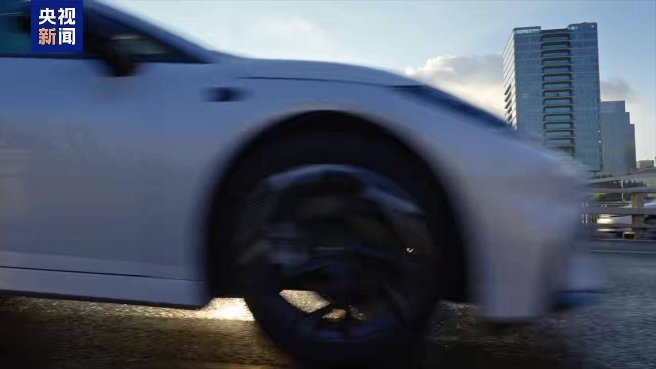 【央视新闻辅助驾驶安全边界在哪儿】重庆市公安交管部门:辅助驾驶...