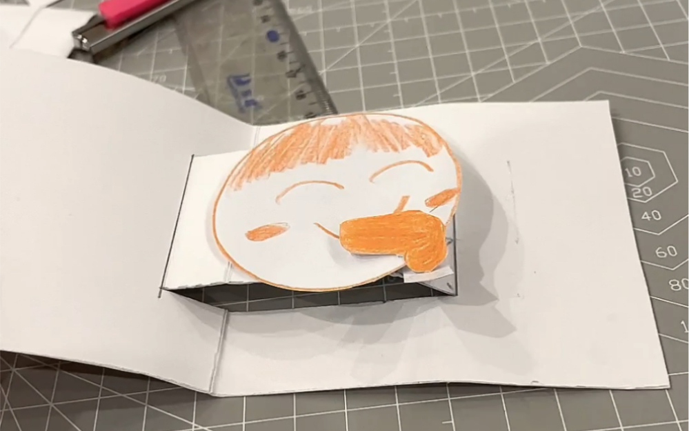 学做立体书的第一天|摇摆机关