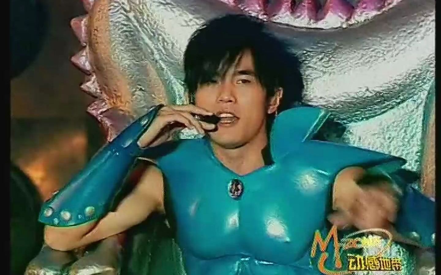 【周杰伦】2004年 动感地带The One演唱会 武汉站 480P HD高清官摄