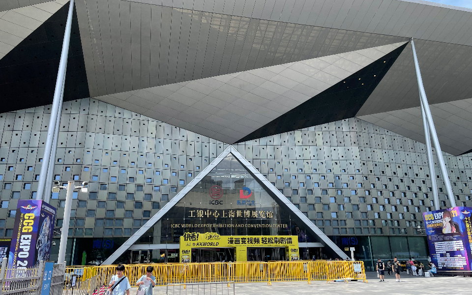 【出去玩】上海世博展览馆是ccg expo国际游戏动漫博览会展厅实拍