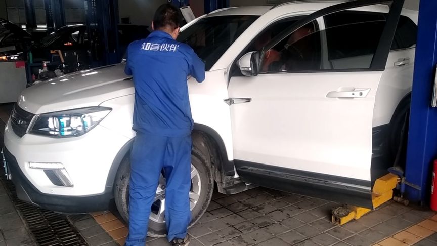 长安CS75换挡机构容易坏,其实就是换挡机构的小零件问题