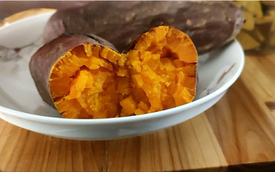 [日常简易美食制作]烤番薯