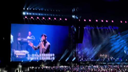 周杰伦长沙演唱会万人合唱名场面!全场沸腾合唱太震撼了