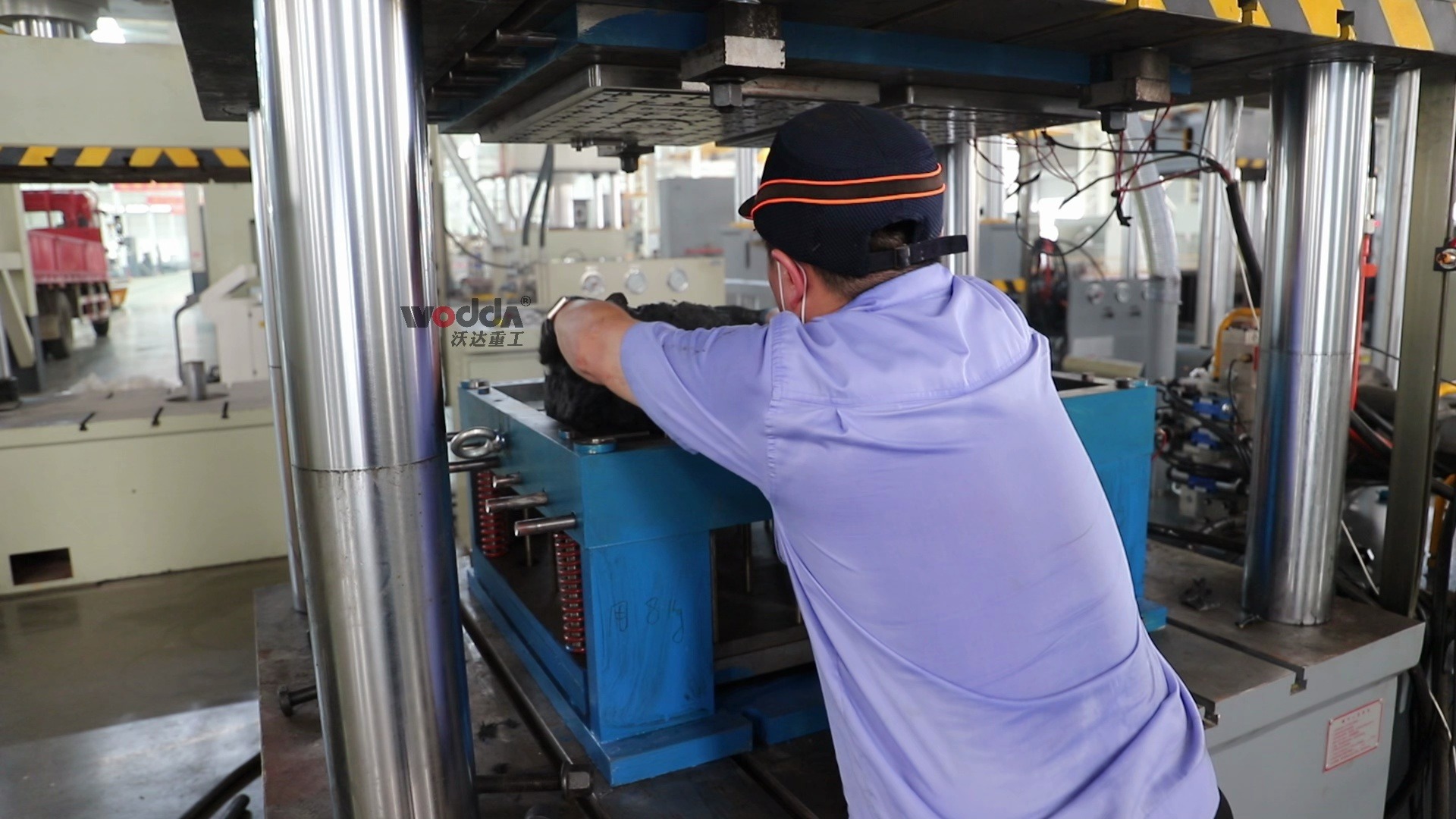 树脂井盖成型液压机-树脂井盖-井盖模具