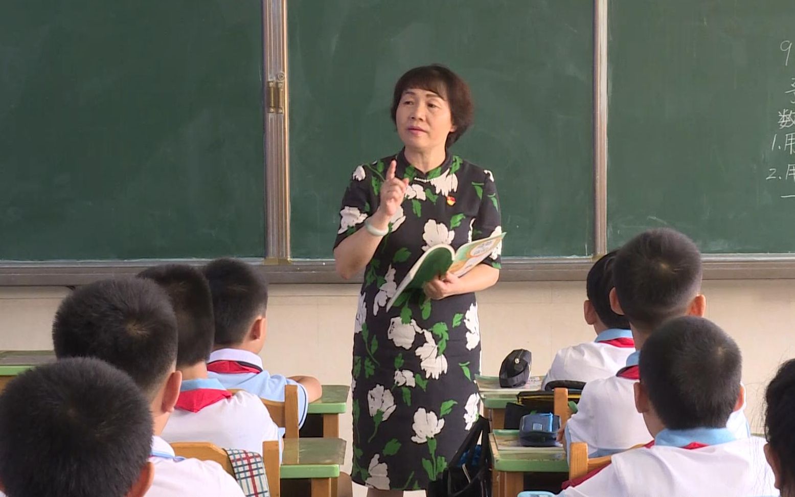 广州白云广园小学校长陈丹琳:当好“掌门人”,领航学校新发展