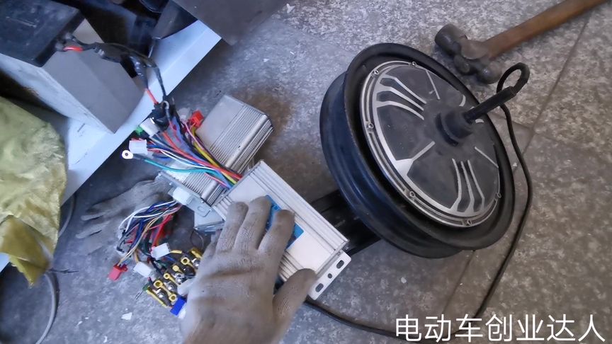 电动车换万能控制器的小技巧,做到一点就能让车省电静音还跑得快