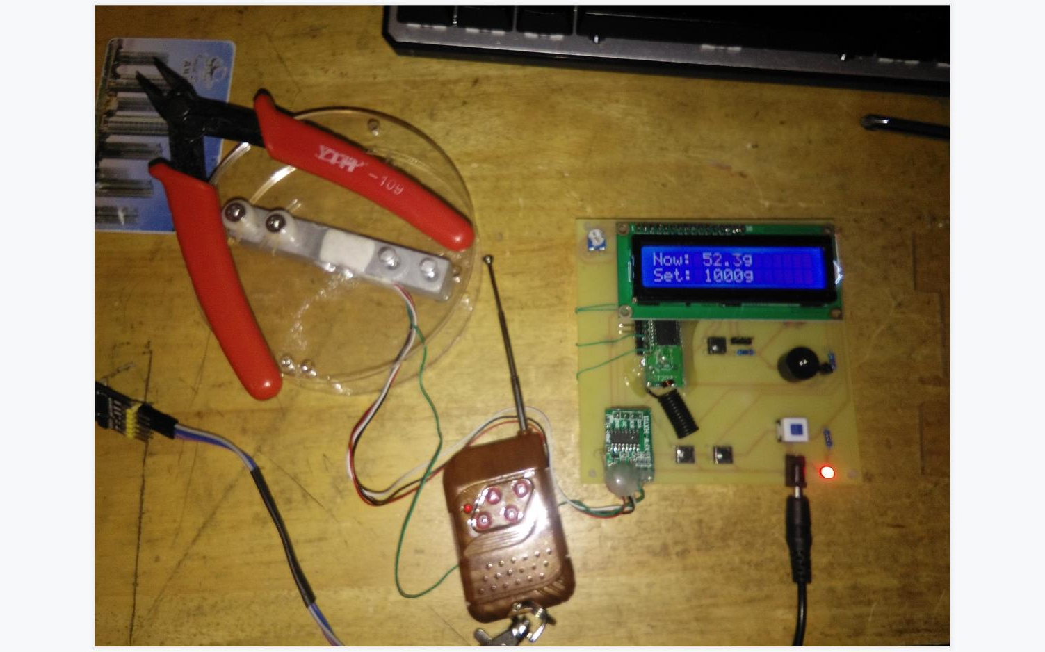 ...智能无线控制电子秤设计/315M超再生无线收发无线控制HX711称重...