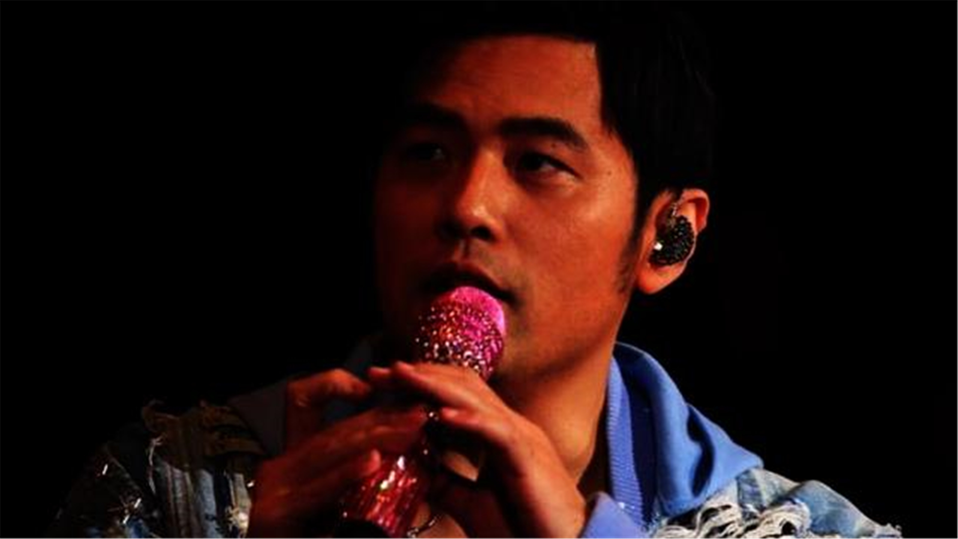 周杰伦演唱会官方合集,地表最强的周杰伦带给你一场飙泪的感动