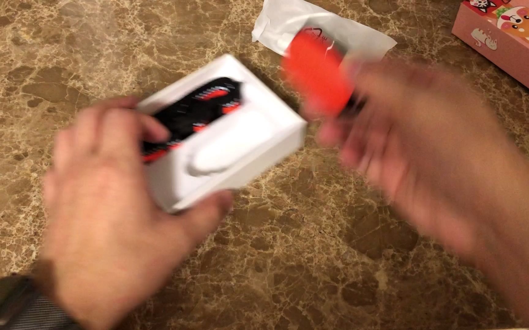 4g宠物定位器开机激活操作视频