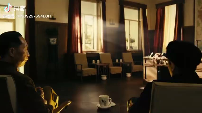 陈坤主演的电影《钱学森》片段。剪辑:
