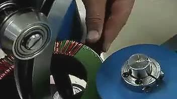 分享朋友圈没人不吐槽的磁环绕线机,其实这手工还是蛮好的嘛