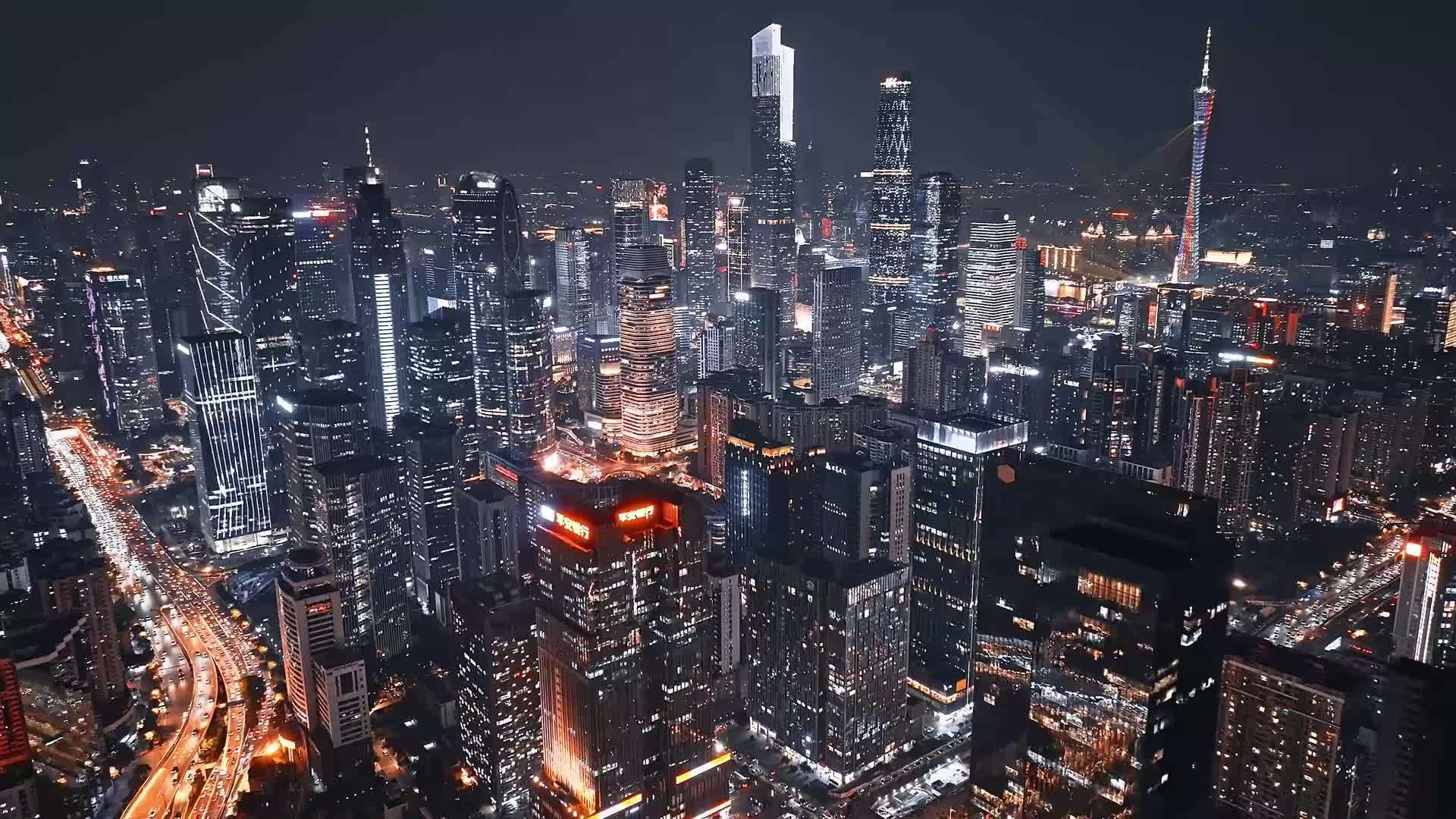 当夜幕降临,两座繁华一线城市——广州与上海