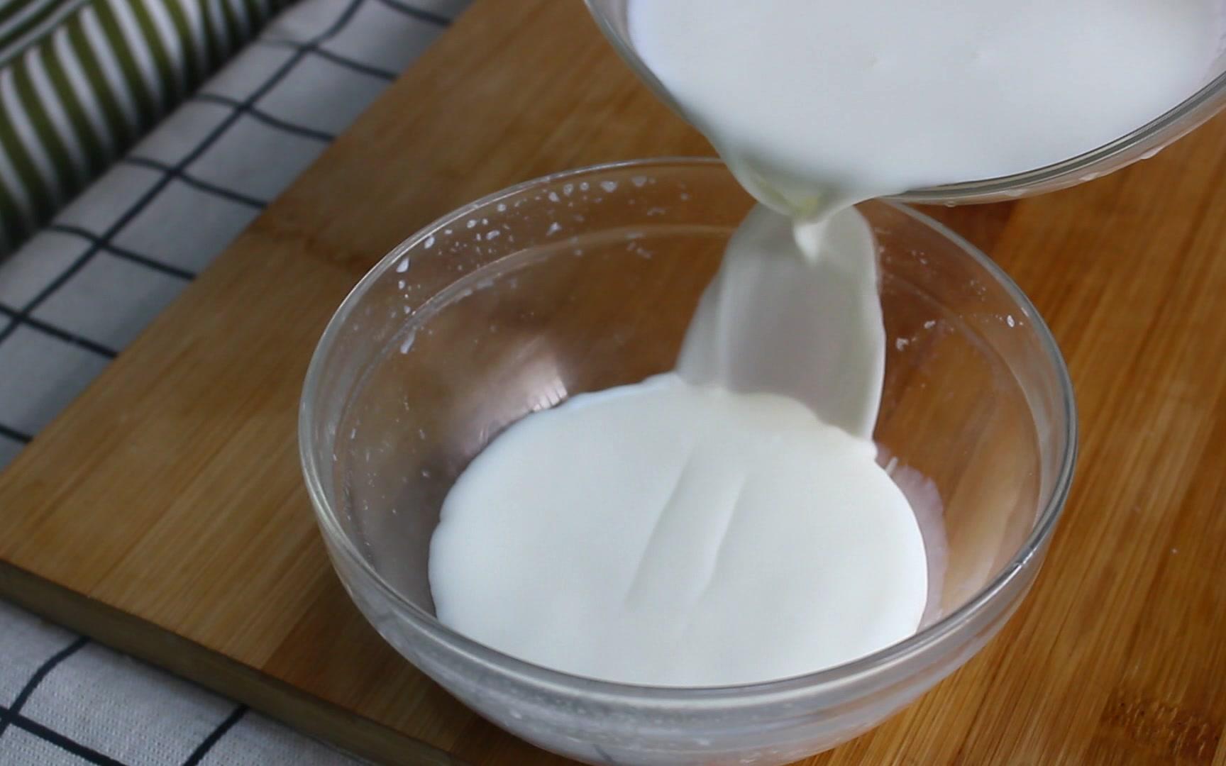 超简单双皮奶制作方法,制作过程发生了点小尴尬.