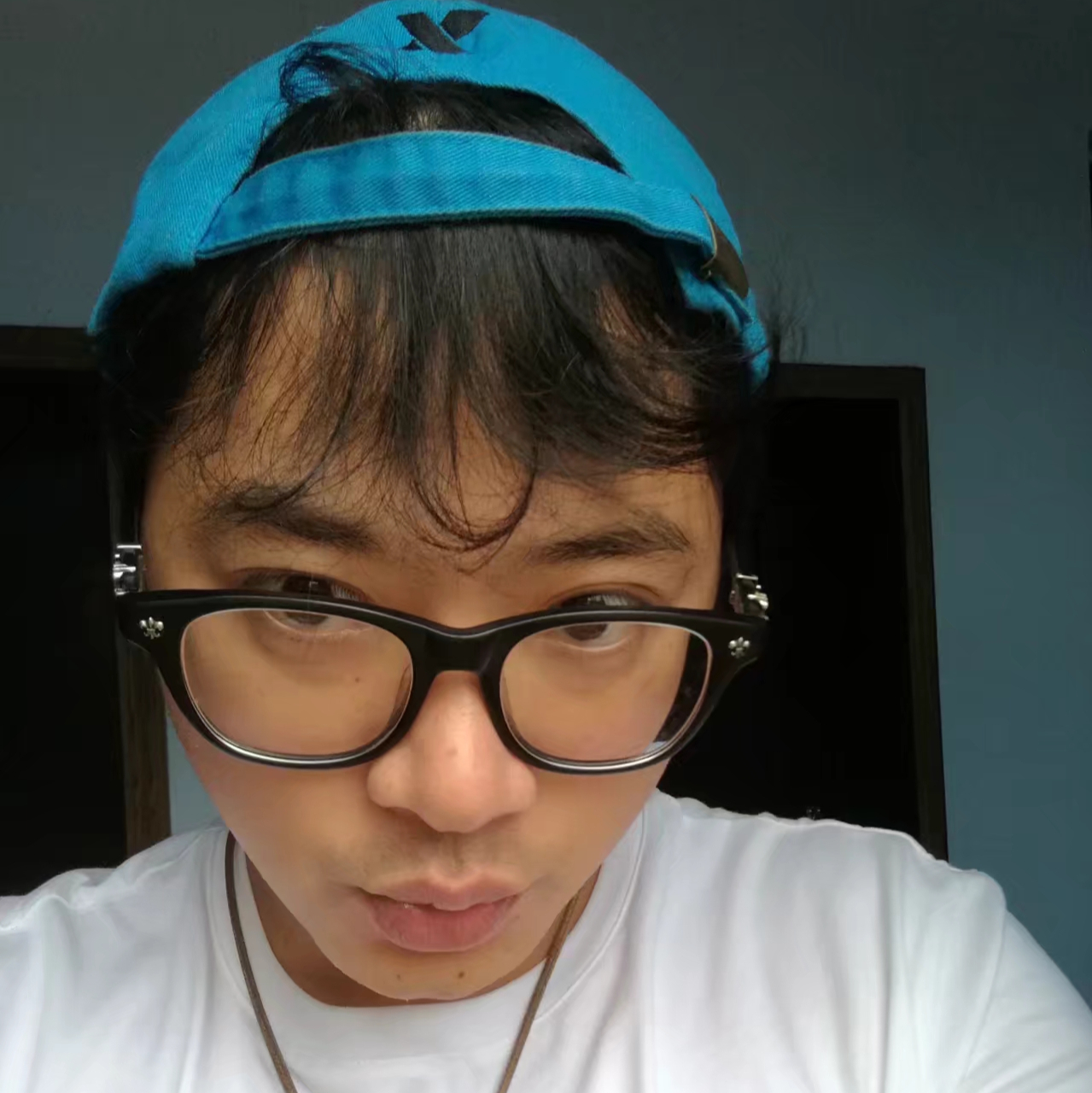 邱子吉吉 