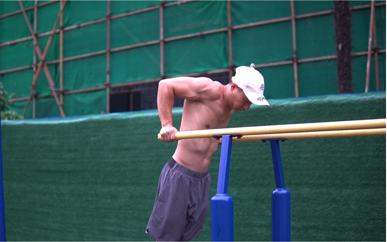 单双杠1练习的日常训练,朴实无华但不枯燥!