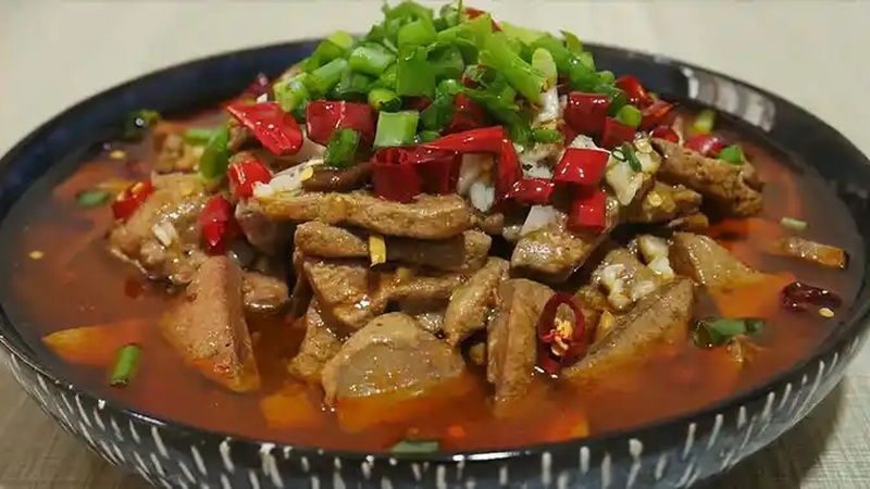 湖南美食汇,猪肝不要炒着吃,只需这样做