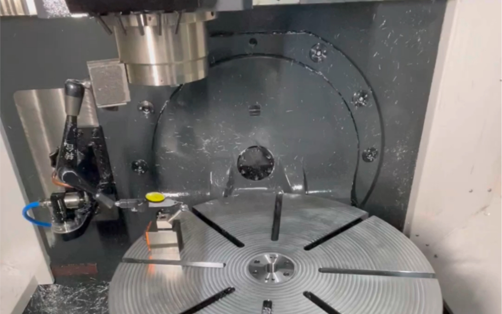 助您轻松记忆,什么是五轴精度标定,超同步五轴加工中心。