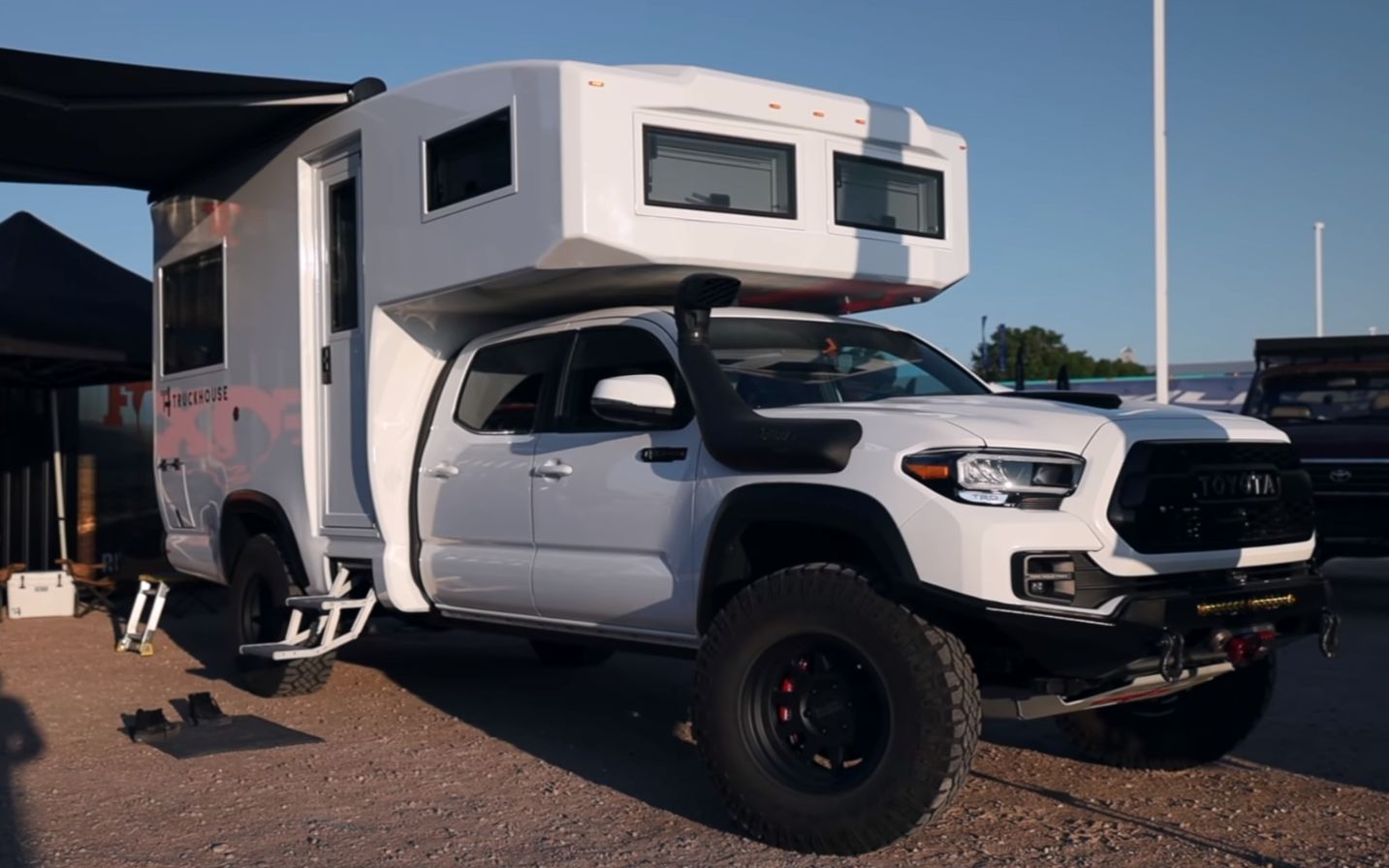 丰田Tacoma 4x4皮卡越野房车(字幕)