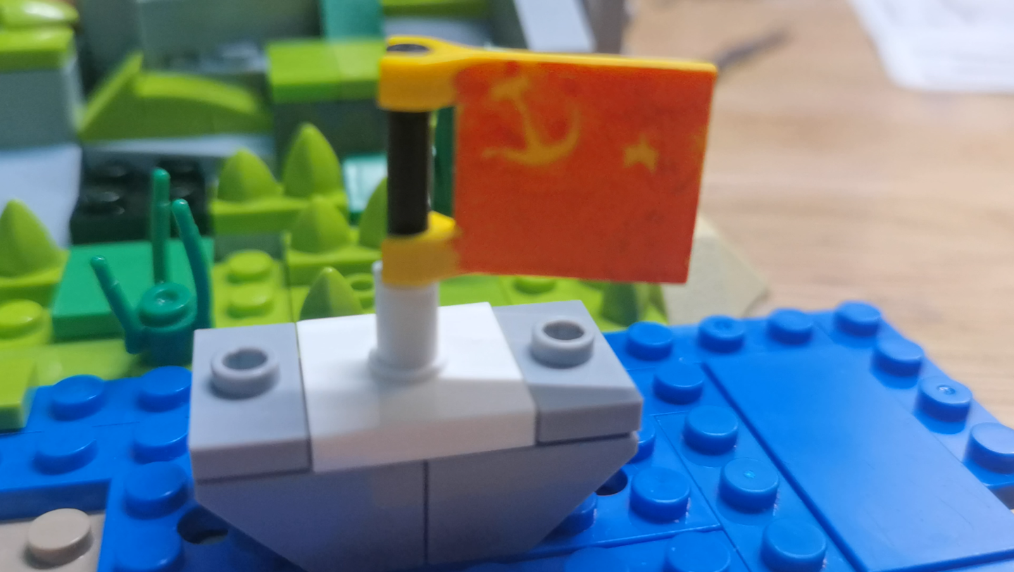 我不说你能看出来是什么嘛?最后的积木散件了。疫情快点结束吧!