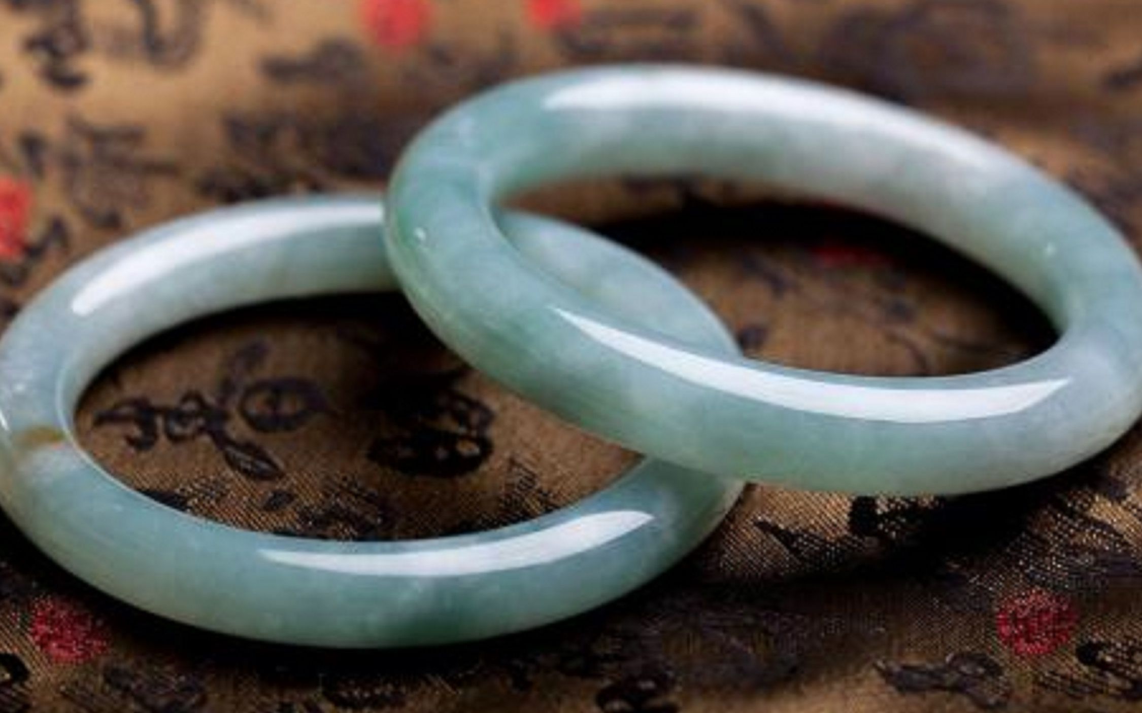 大神教你:喜欢的翡翠手镯有瑕疵怎么办?简单好学!