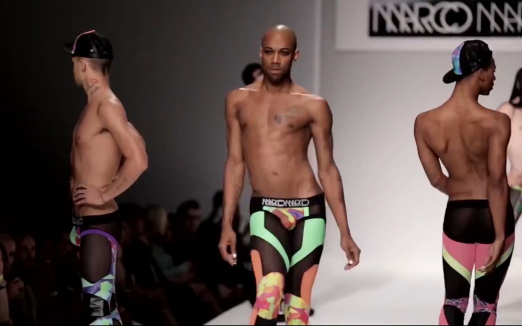 不同国家的男模走秀,德国走秀步伐六亲不认,中国超模走秀气场全开 "...