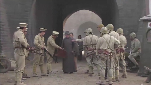 我的故乡晋察冀:高手怀里抱着孩子过哨卡,鬼子都不敢拦,太牛了