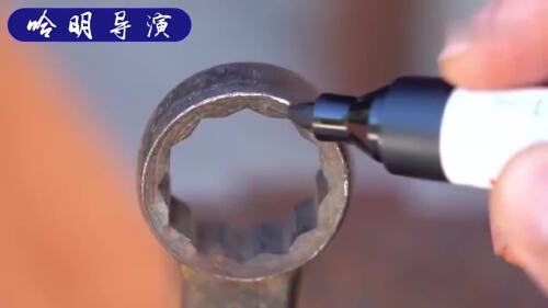 牛人花3年发明一个磨刀神器,有削铁如泥的感觉,就差申请专利了