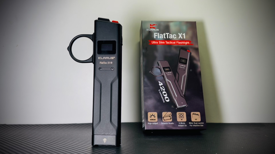 扁型强光手电中的真西装暴徒:凯瑞兹x1全网首测
