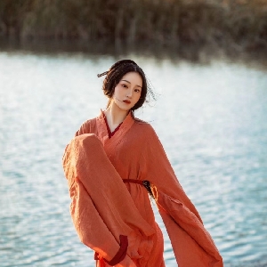 填坑赶不上开坑的腾 