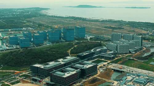 解压日常之南京大学苏州校区的夜色也初具规模中国的建筑工程师们...