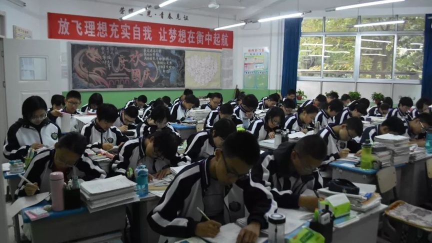 初中英语核心词send常考短语与固定搭配,超长假期向学霸进发!