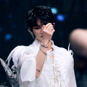 Erin_深深的大鱼 