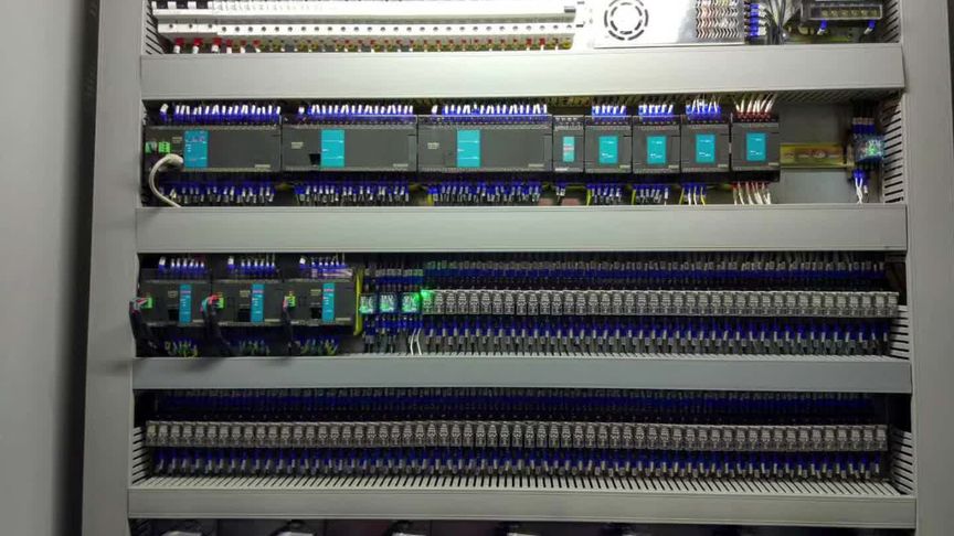 永宏PLC、变频器、人机界面、伺服电机