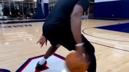 运球投篮没准星?这4组训练帮你化身外线终结者!