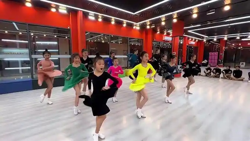 6 8 10 12岁梯队,好的教案,衔接一批一批的成长