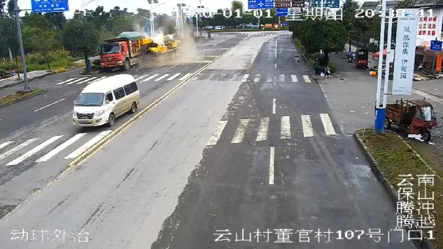 交通事故警示录:行车注意安全,遵守交通法规,切勿麻痹大意