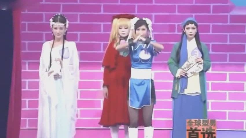 最美男扮女装,你来猜猜谁是男生,当他开口时惊爆全场!