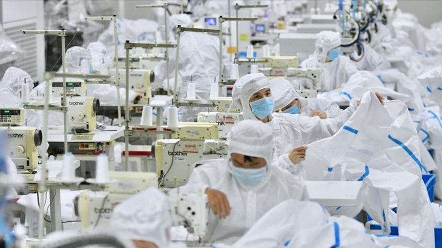 中央政治局:统筹做好疫情防控和经济社会发展