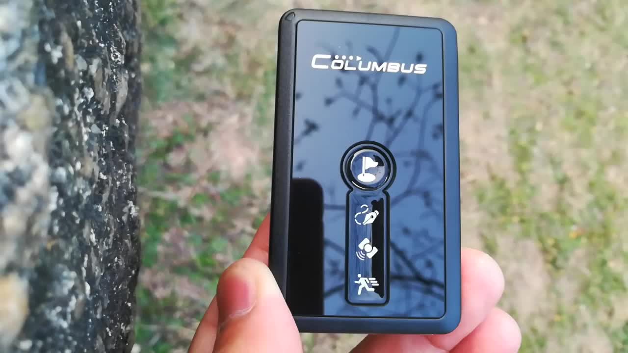 探险家 V990 轨迹记录仪 能给照片添加经纬度 长时间记录轨迹