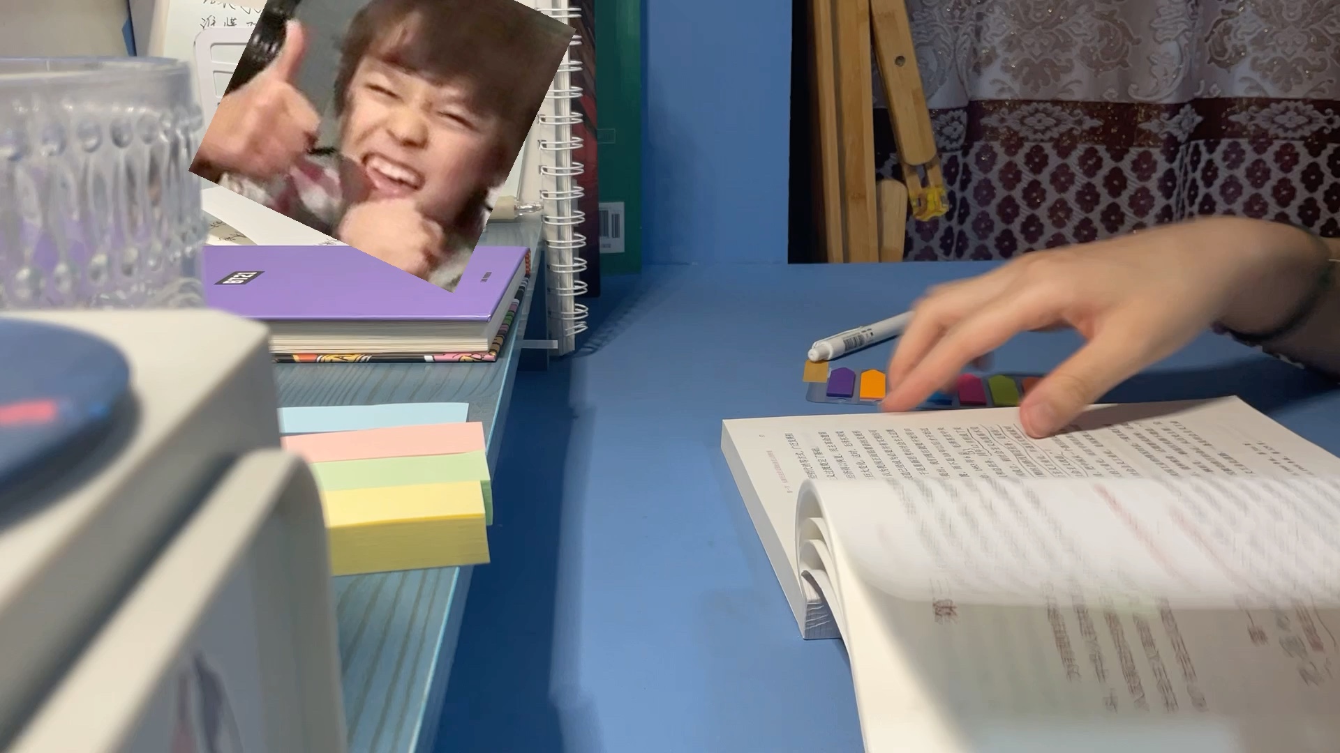 记录/大懒货拯救计划。希望通过每晚的延时摄影来改掉一些浪费时间...