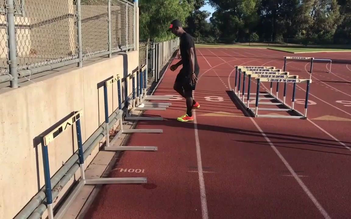 【跑步技巧】田径跨栏训练